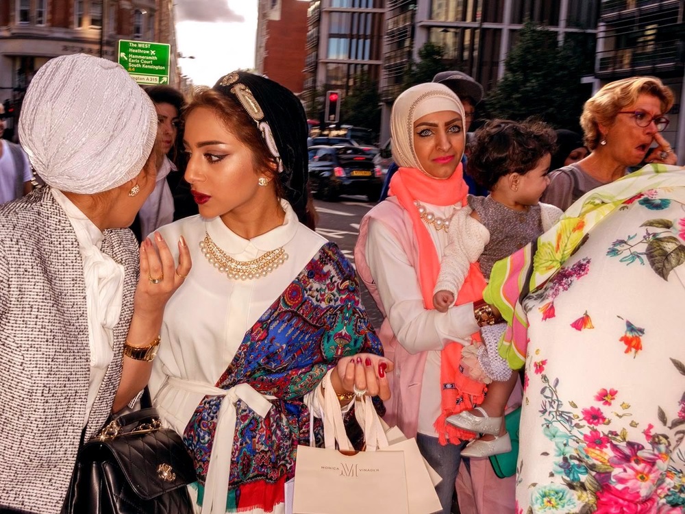 Harrodsburg: Up Close With the Super Rich - Video interview with Dougie ...